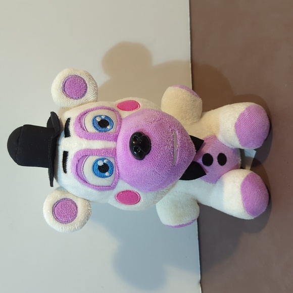 Funko | Toys | 220 Funko Five Nights At Freddys Helpy Fazbear White ...